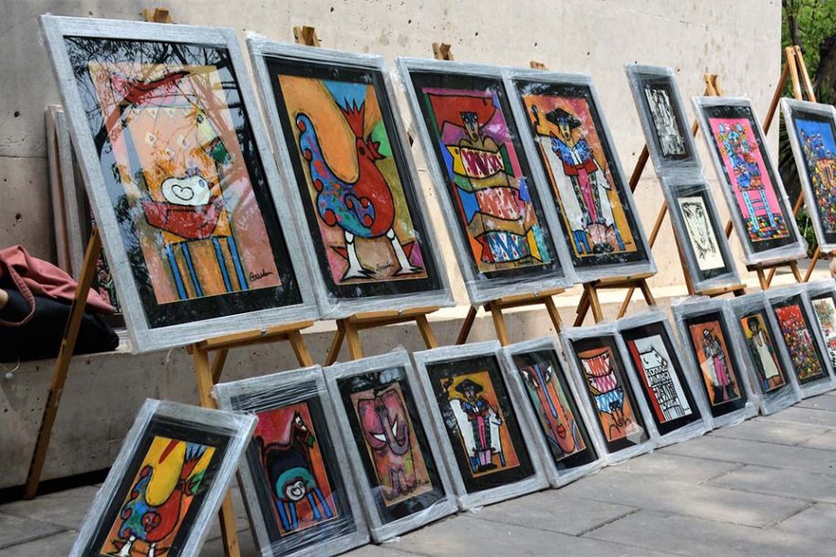 How could a street art canvas change your living room next 2024?